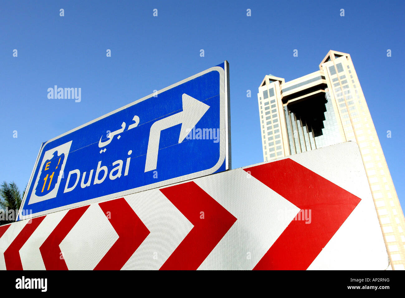 Dubai direction signs hi-res stock photography and images - Alamy