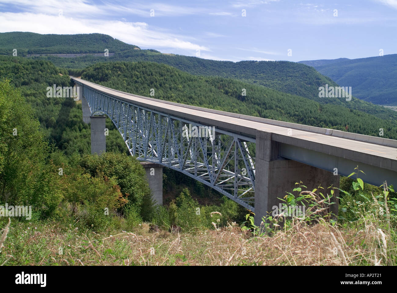 Hoffstadt Creek Bridge on State Route 504 to Mount St Helens National ...