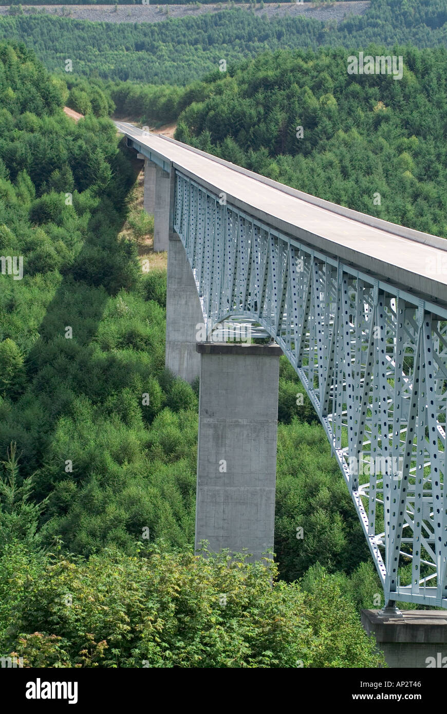 Hoffstadt Creek Bridge on State Route 504 to Mount St Helens National ...