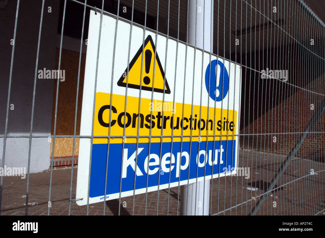 Construction site warning sign Stock Photo - Alamy