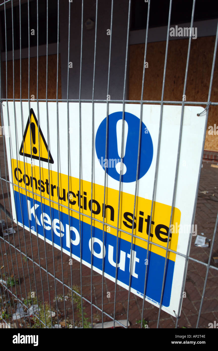 Construction site warning sign Stock Photo - Alamy
