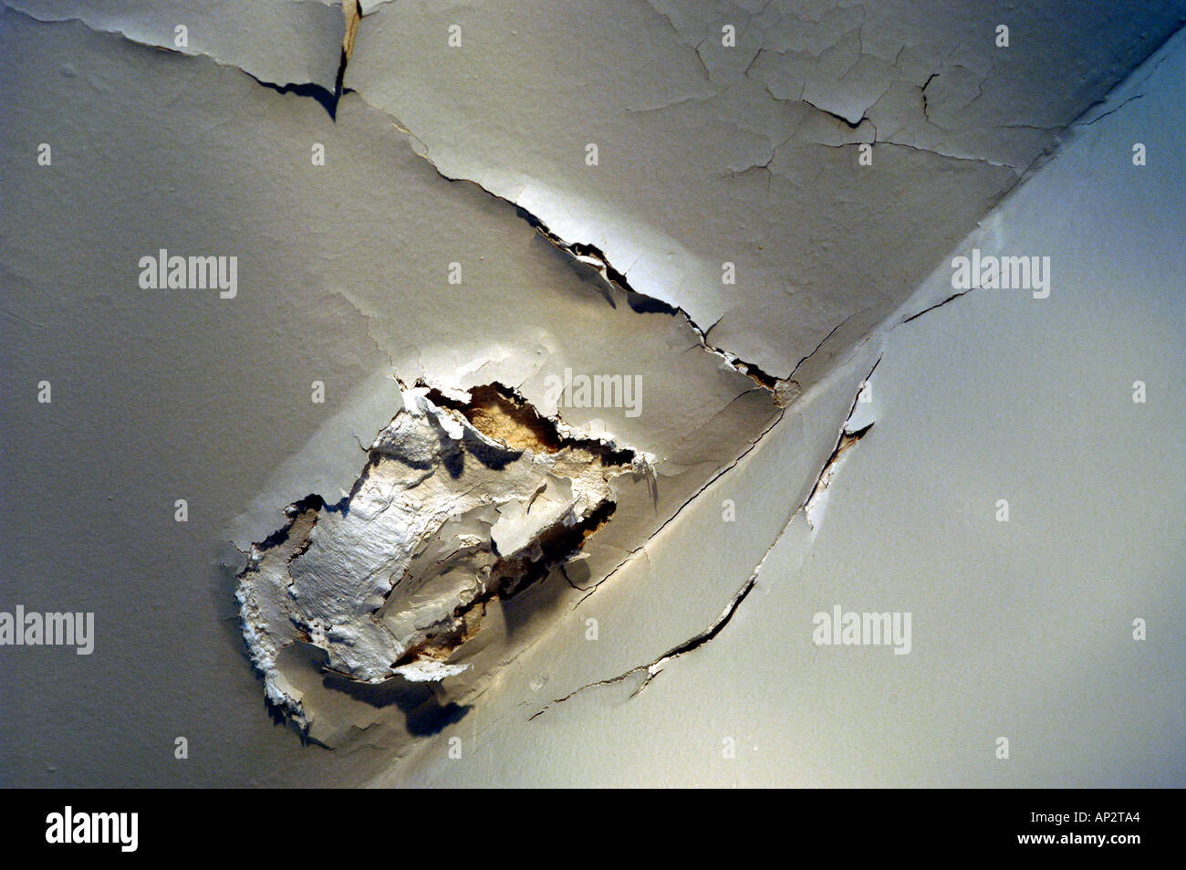 Ceiling damaged by water leak Stock Photo - Alamy
