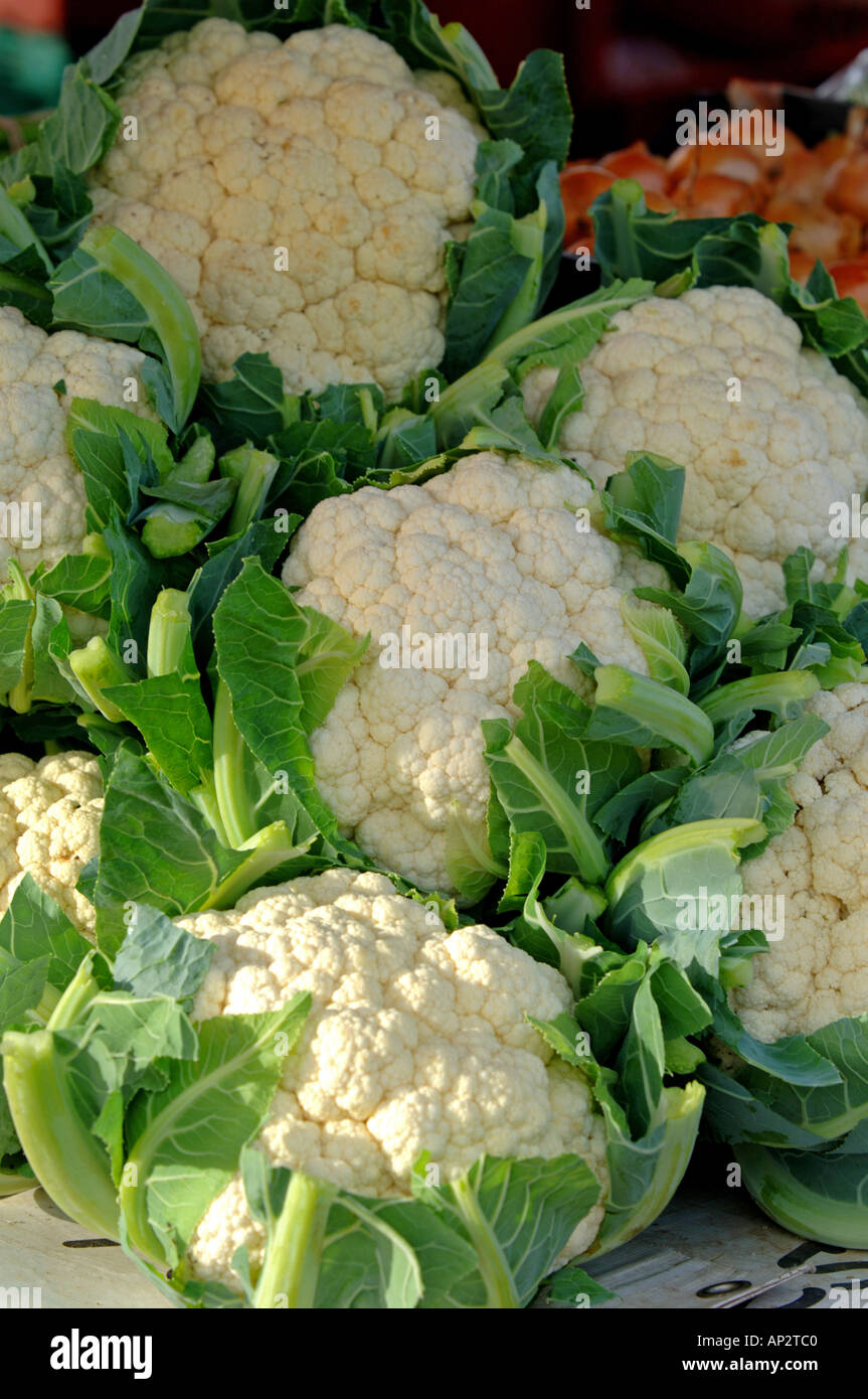 Cauliflower for sale at a market stall Stock Photo - Alamy