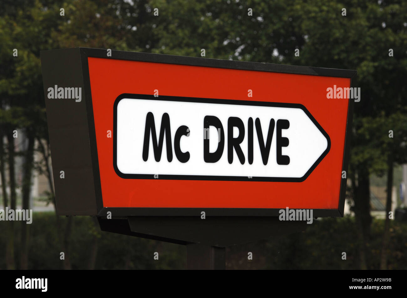 mcdonalds sign Stock Photo - Alamy