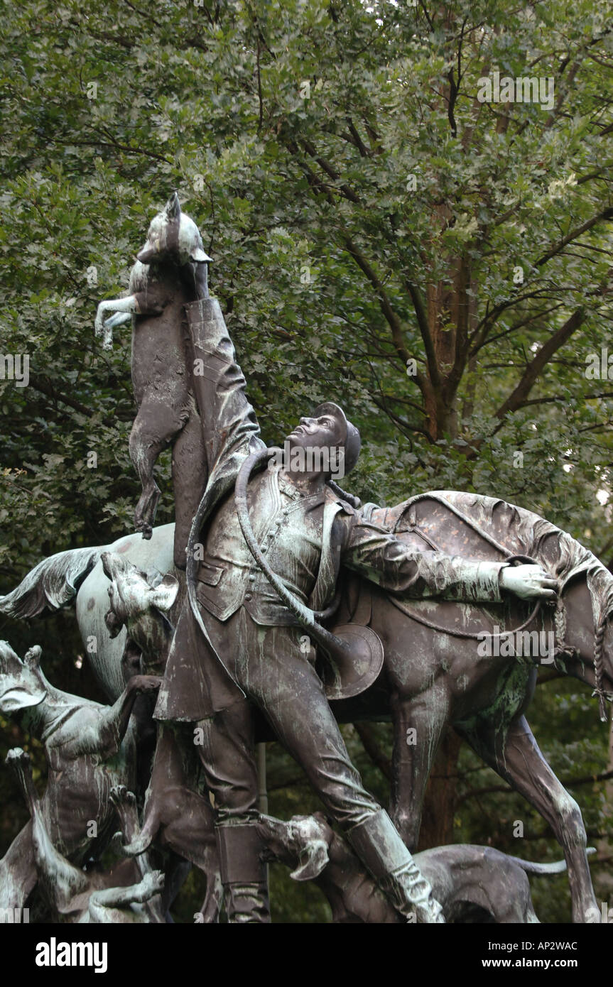Fox hunter statue fox hunting tiergarten berlin germany deutschland ...