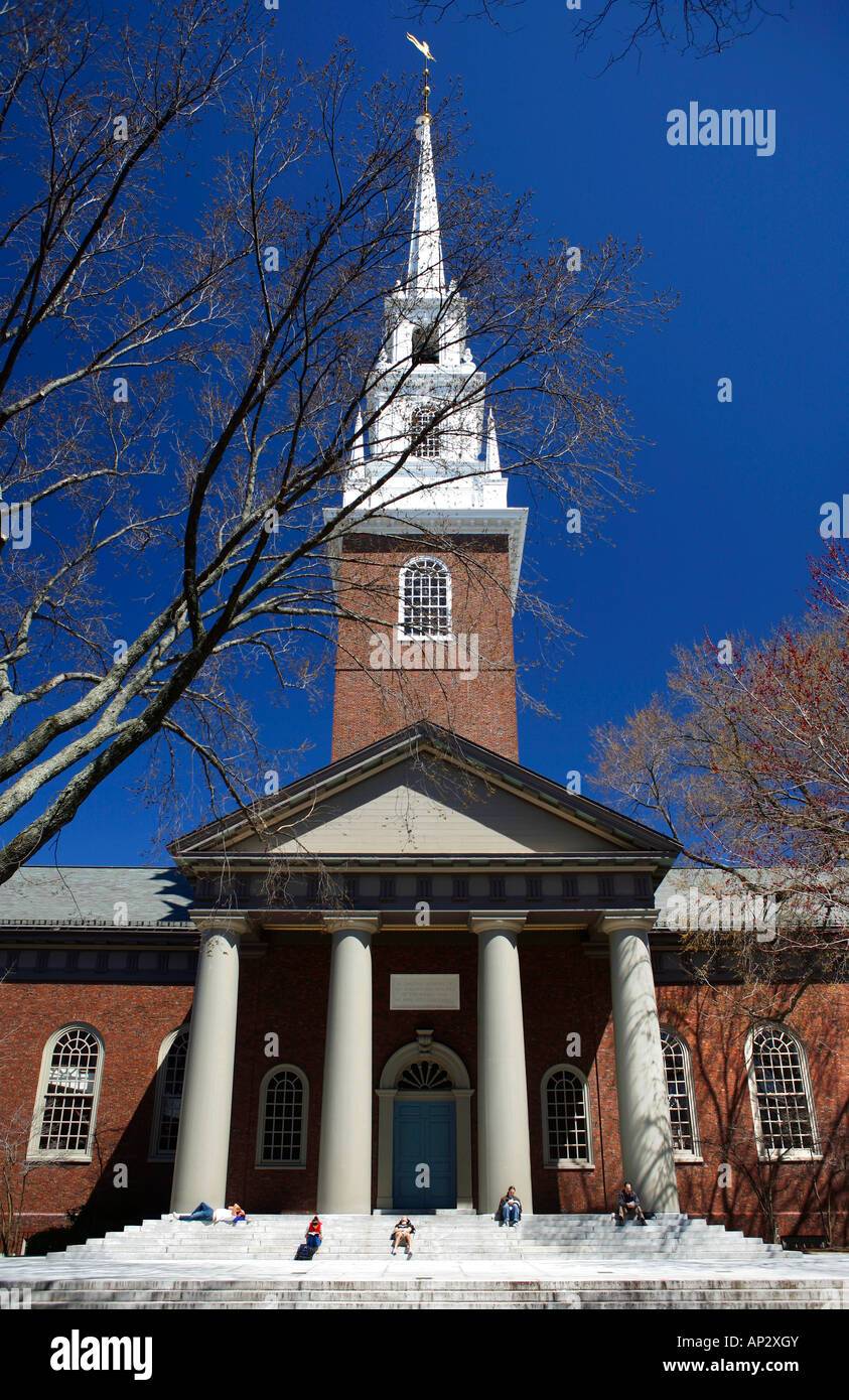 Harvard university campus view hi-res stock photography and images - Alamy
