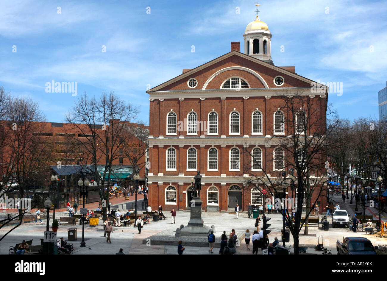 Faneuil hall square hi-res stock photography and images - Alamy