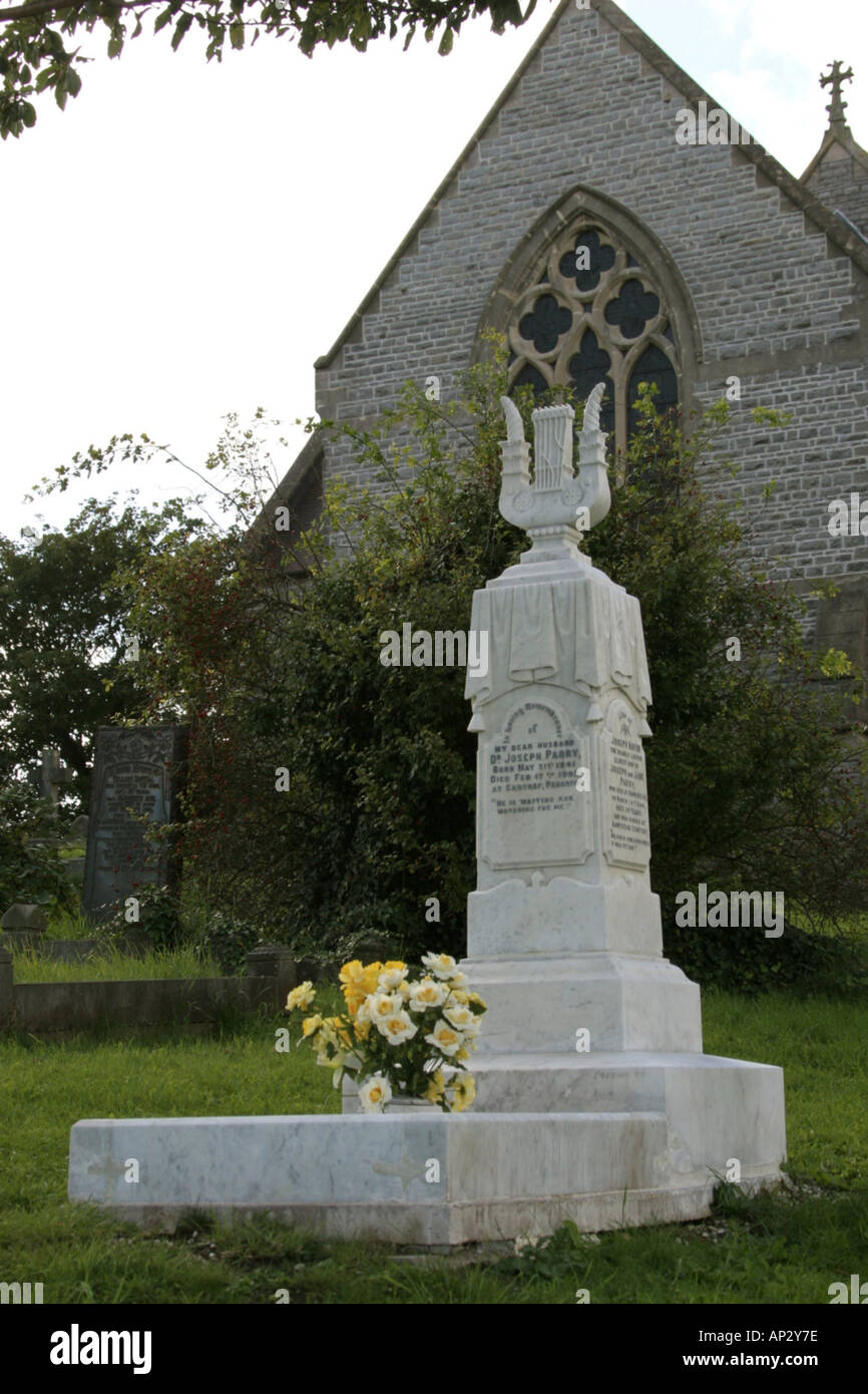 St Augustines Church graveyard in Penarth South Wales UK 2005 Stock ...