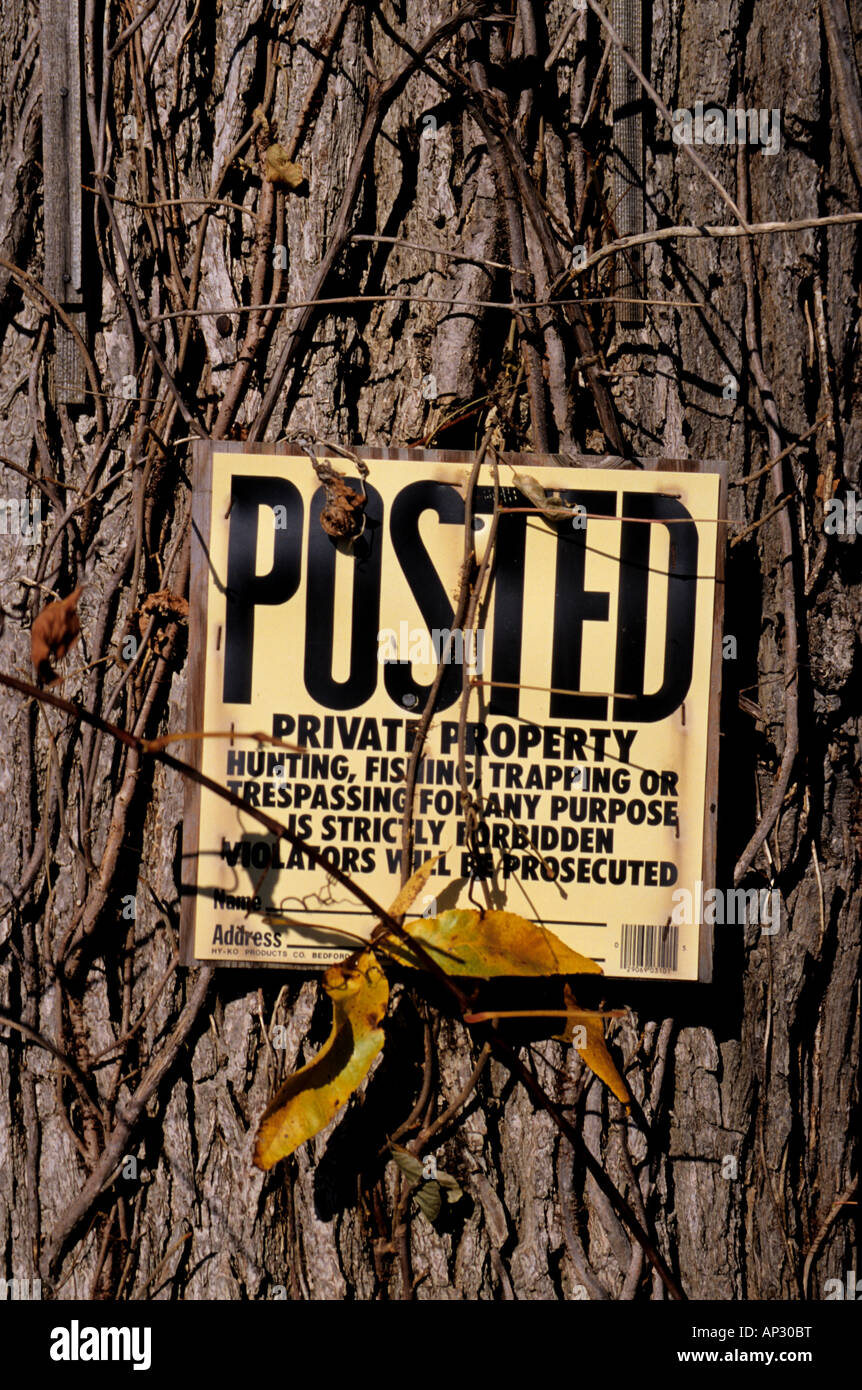 No trapping sign hi-res stock photography and images - Alamy