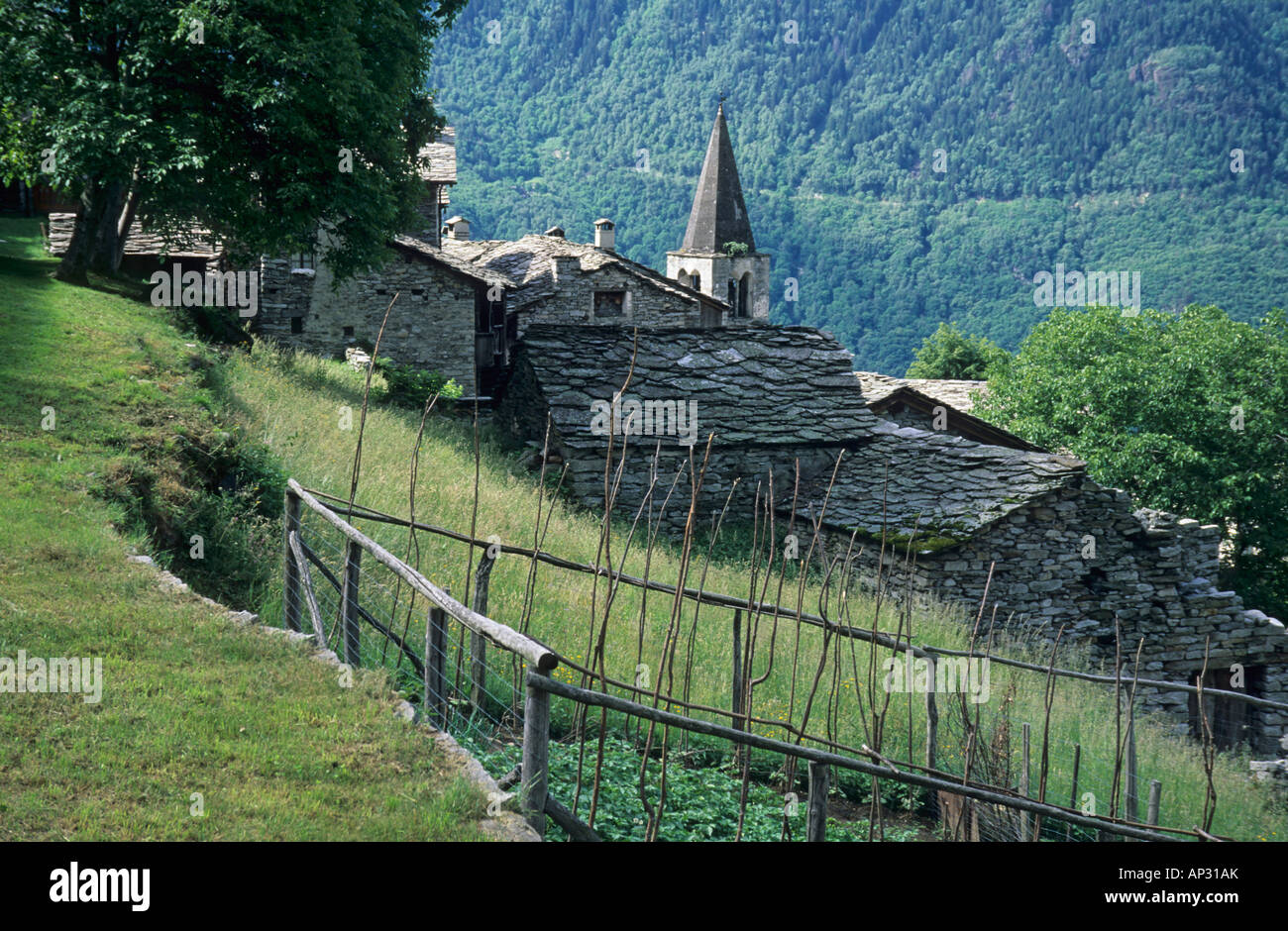 stone houses of Savogno, Valchiavenna, Bergell, Italy Stock Photo - Alamy