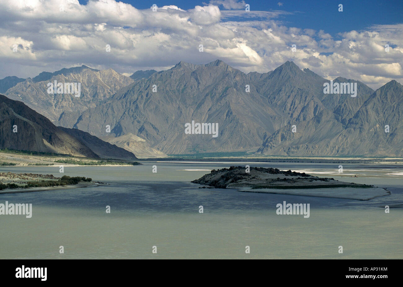 Shangrila pakistan hi-res stock photography and images - Alamy