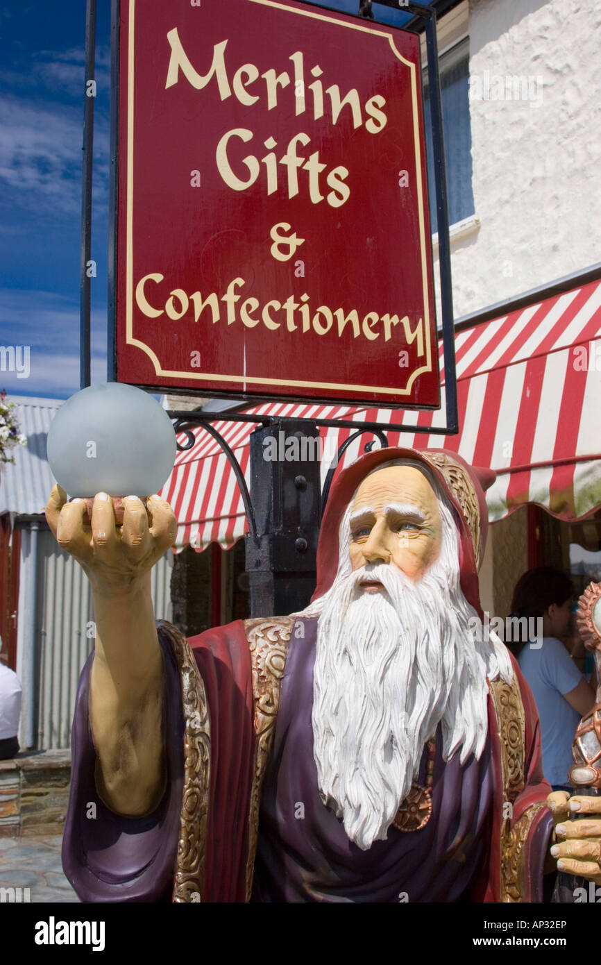 Statue of king arthur tintagel cornwall hi-res stock photography and ...
