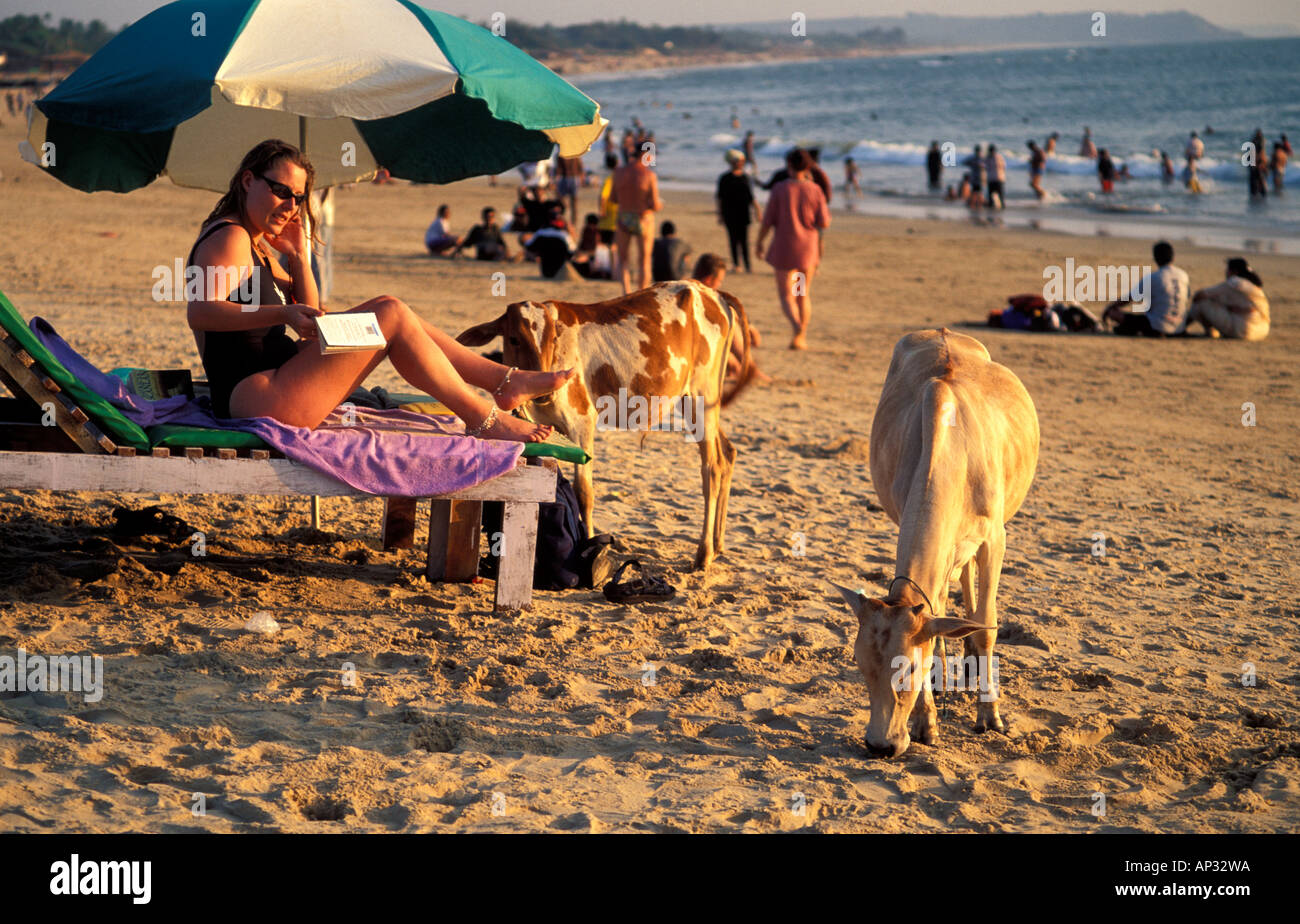 Female western tourist and goa hi-res stock photography and images - Alamy