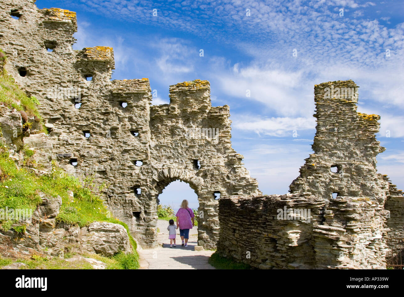 King arthurs castle hi-res stock photography and images - Alamy