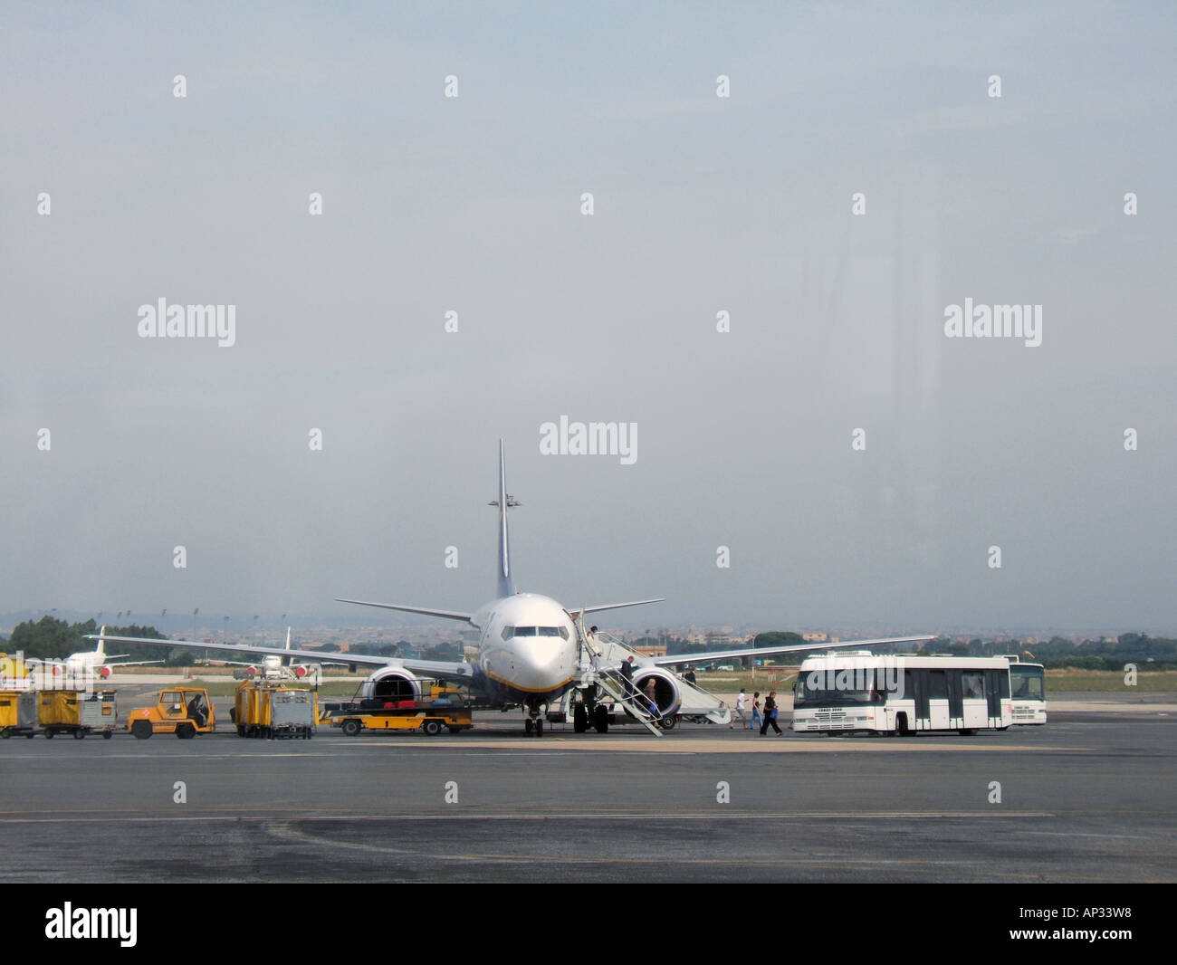 Ciampino airport rome ryanair hi-res stock photography and images - Alamy