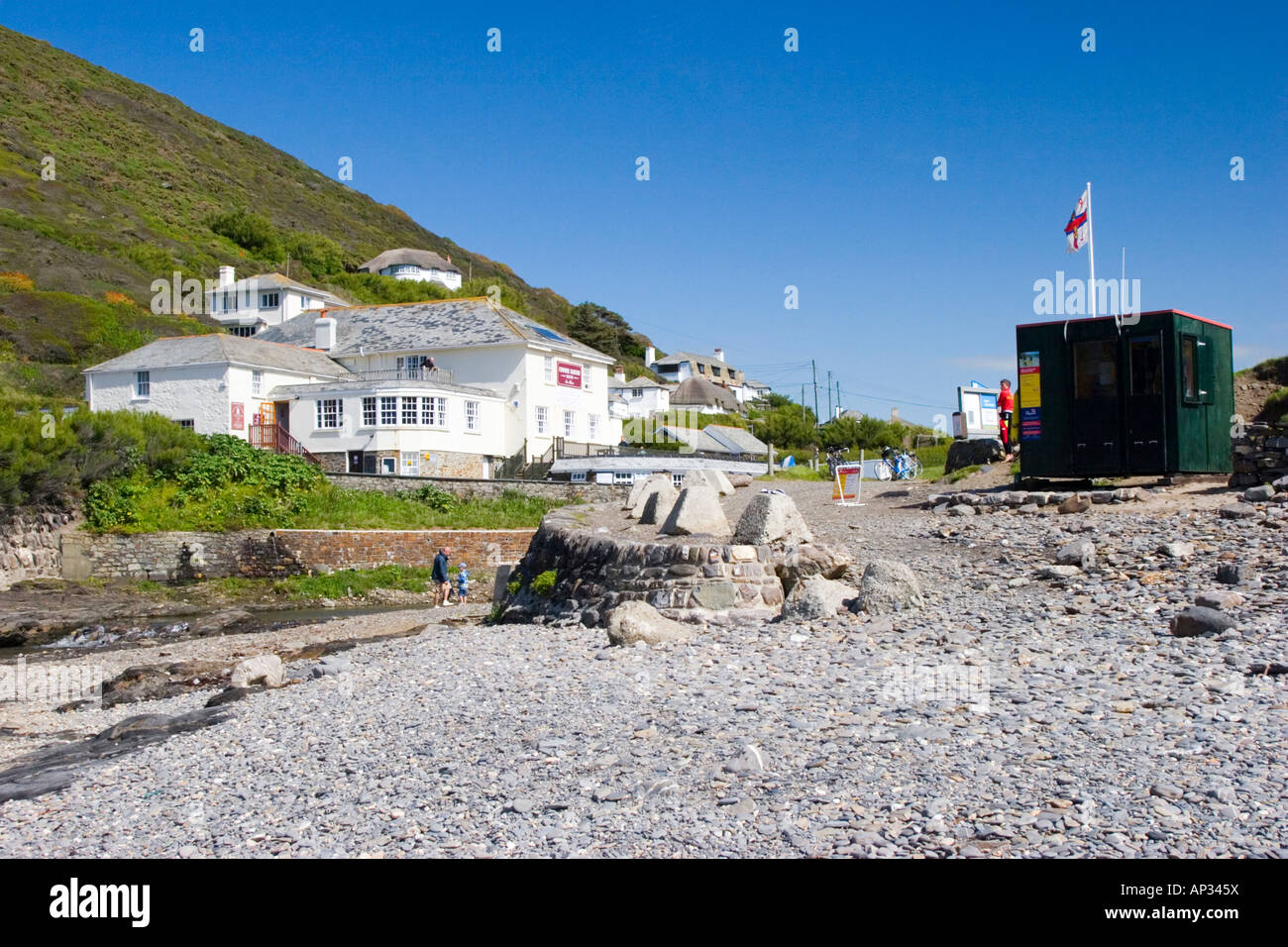 The beach and cliffs in Crackington Haven Cornwall Stock Photo - Alamy