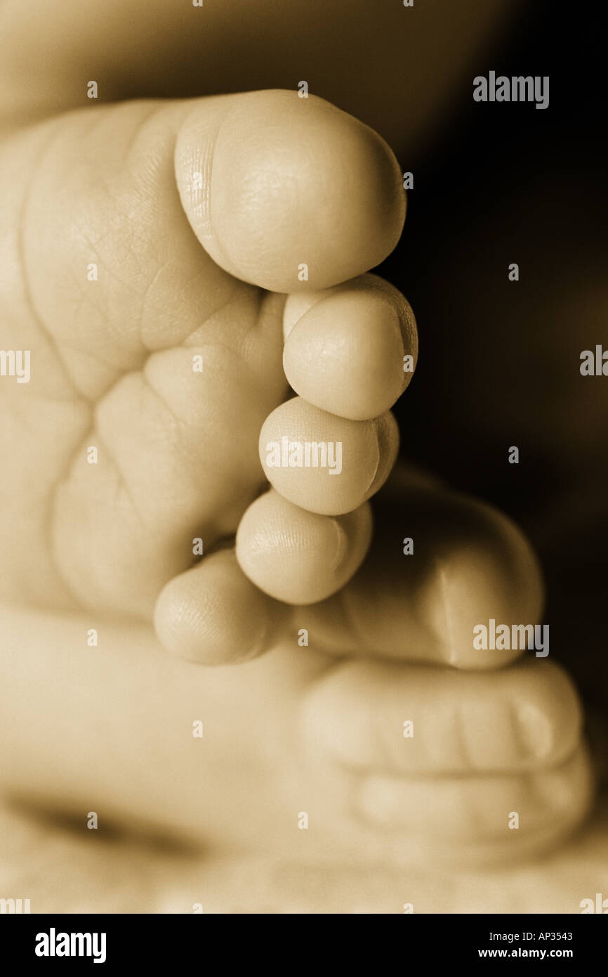 Perfect feet hi-res stock photography and images - Alamy