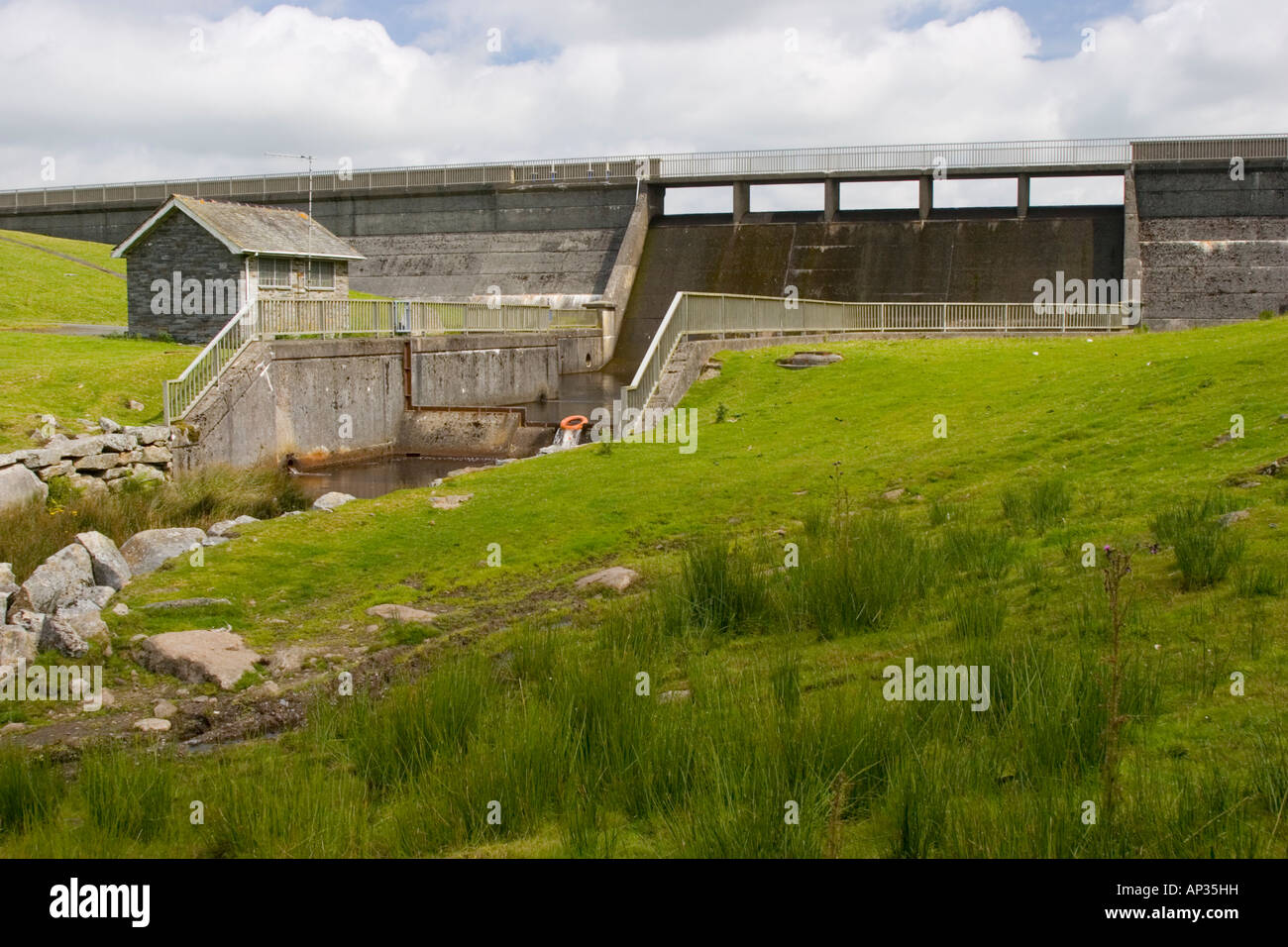 The Crowdy Reservoir in north Cornwall Stock Photo - Alamy