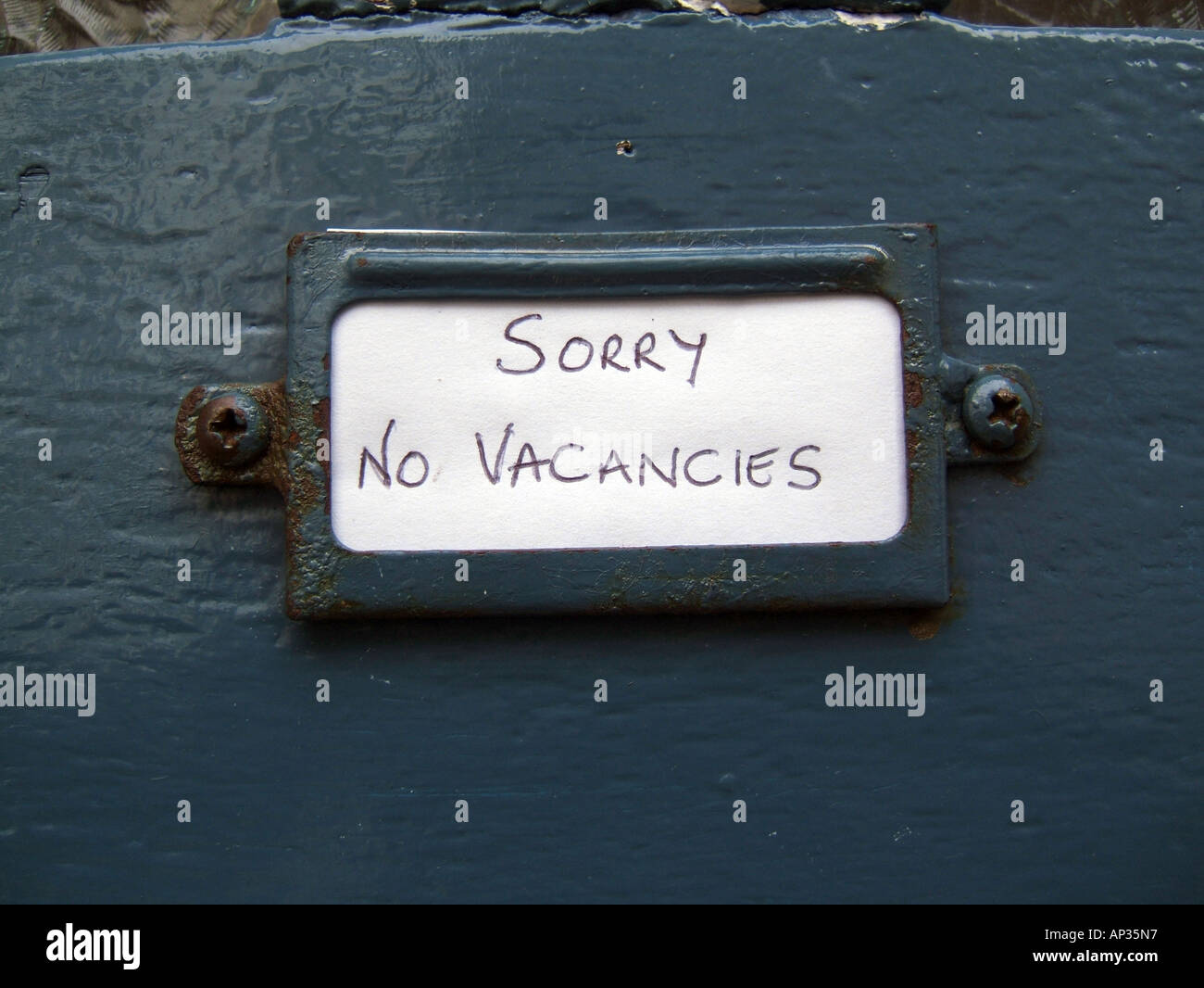 Bed and breakfast no vacancy sign hi-res stock photography and images ...