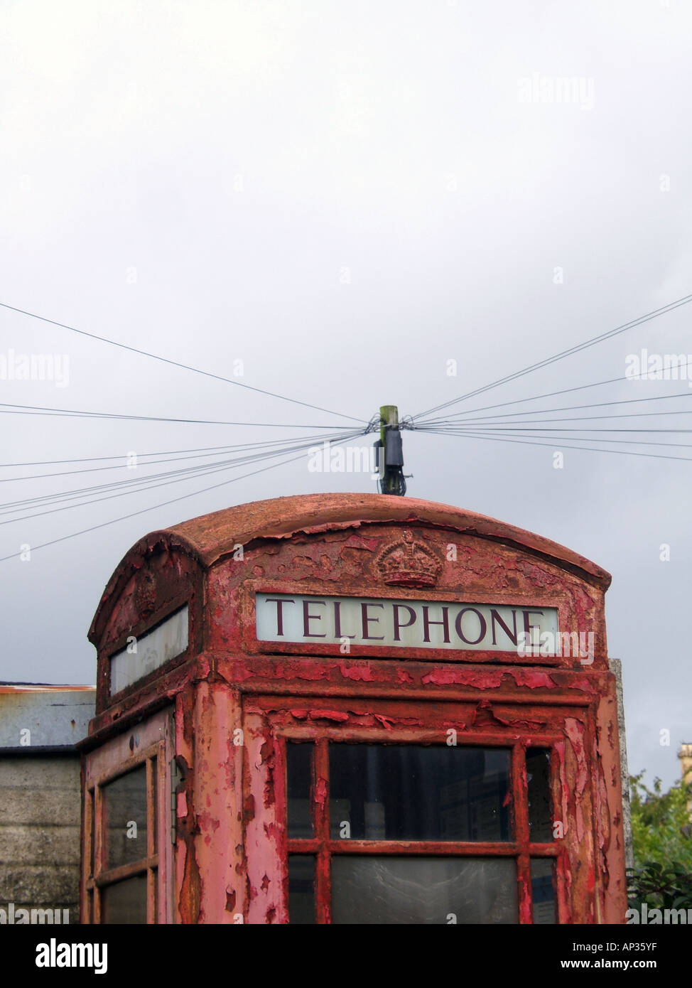 old style red british phone box Stock Photo - Alamy