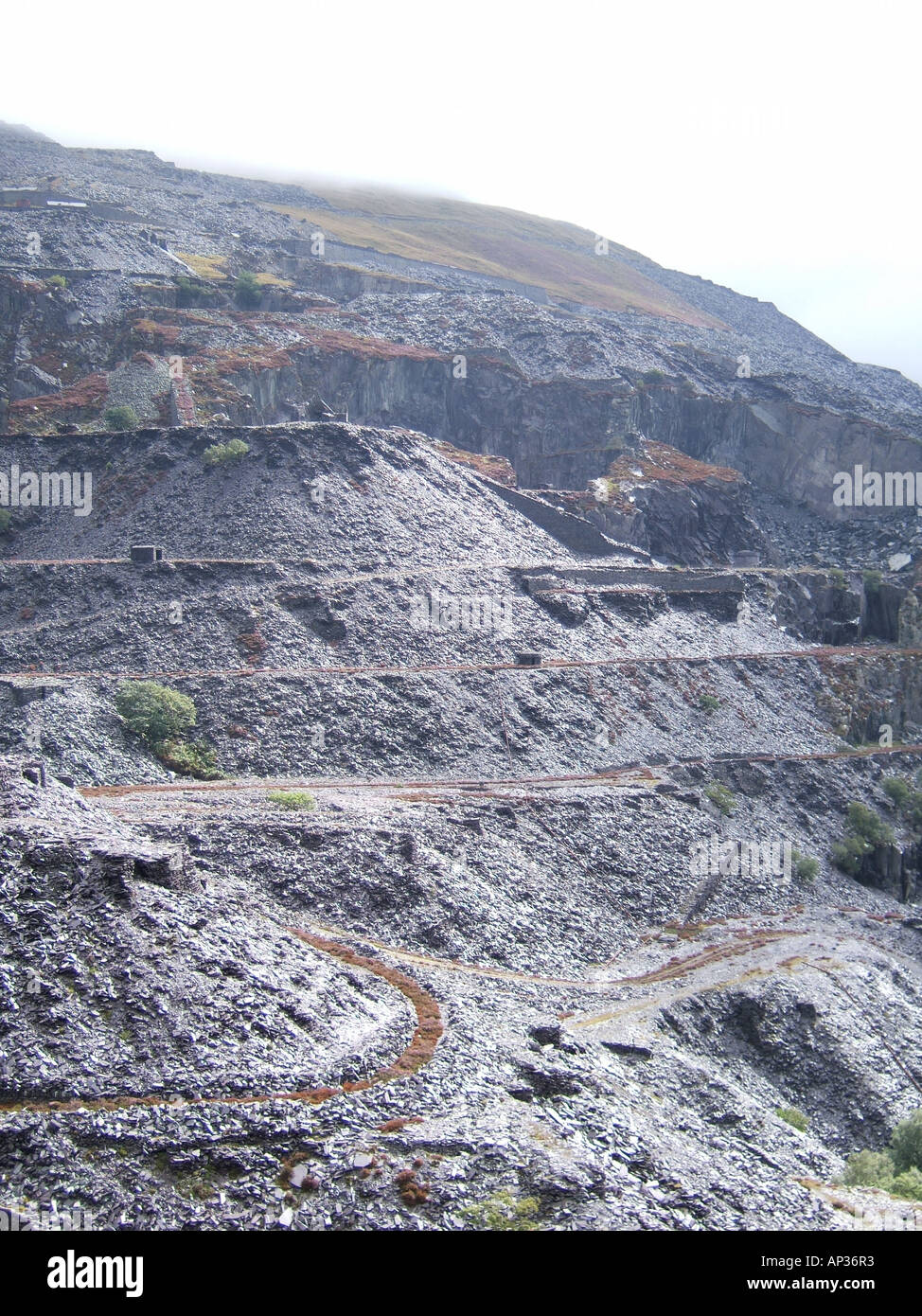 disused dinorwic slate quarry, snowdonia, wales Stock Photo - Alamy