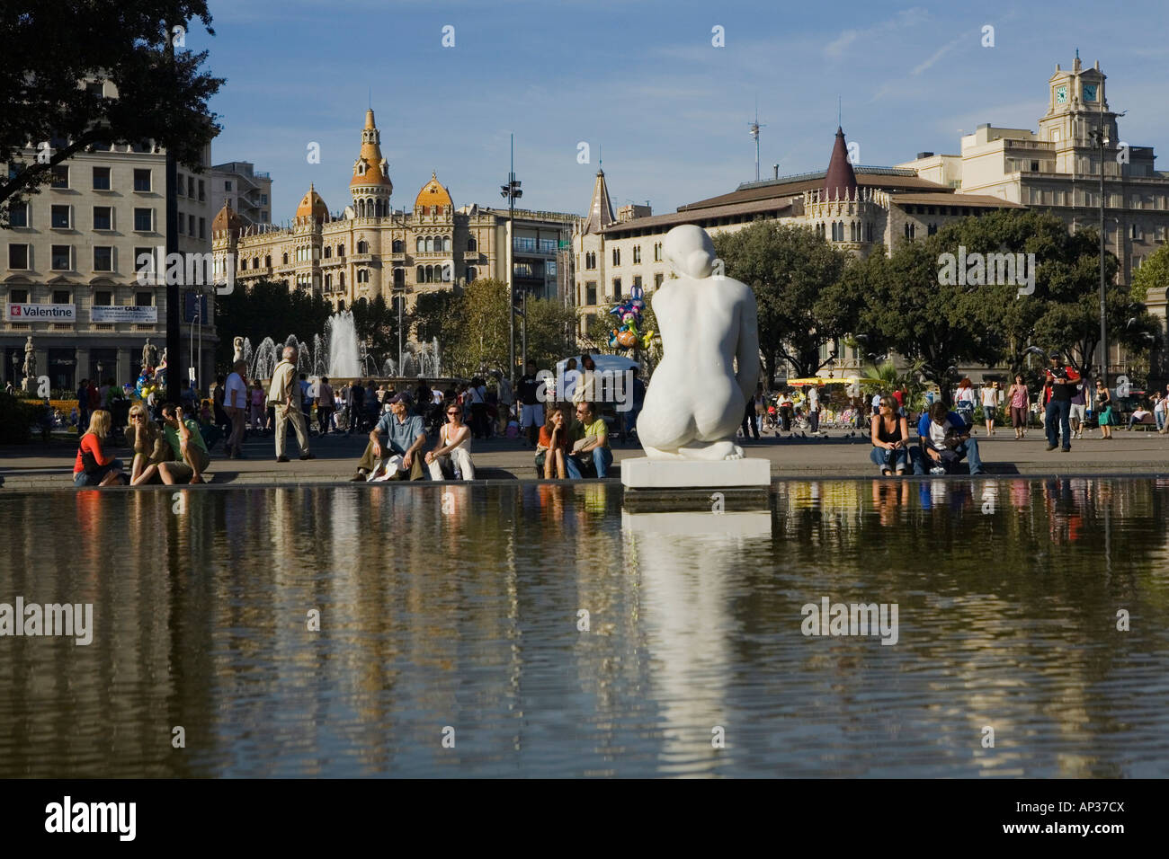 Placa catalunya hi-res stock photography and images - Alamy