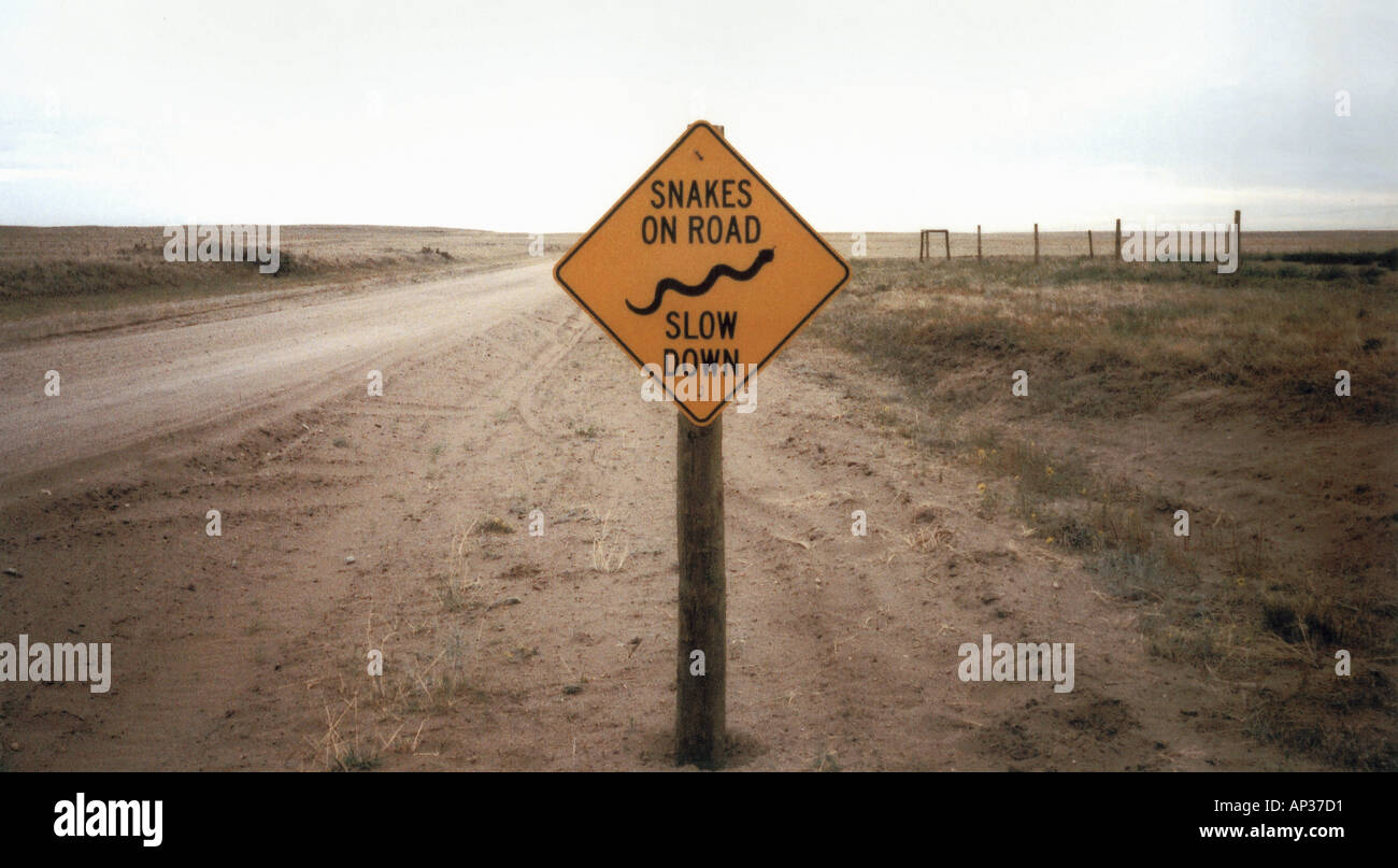 Road sign warning snakes hi-res stock photography and images - Alamy