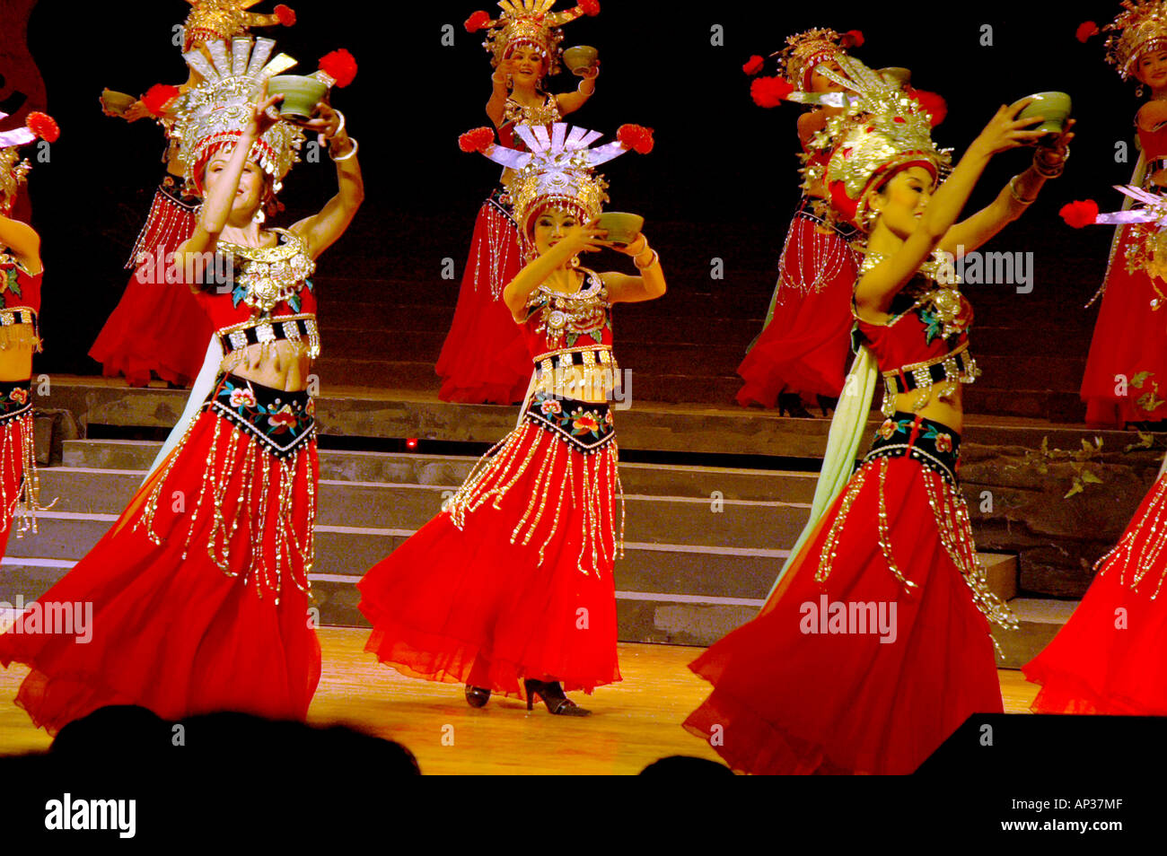 Wulingyuan night hi-res stock photography and images - Alamy