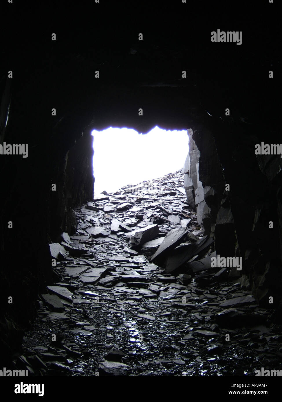 inside dark cave Stock Photo - Alamy