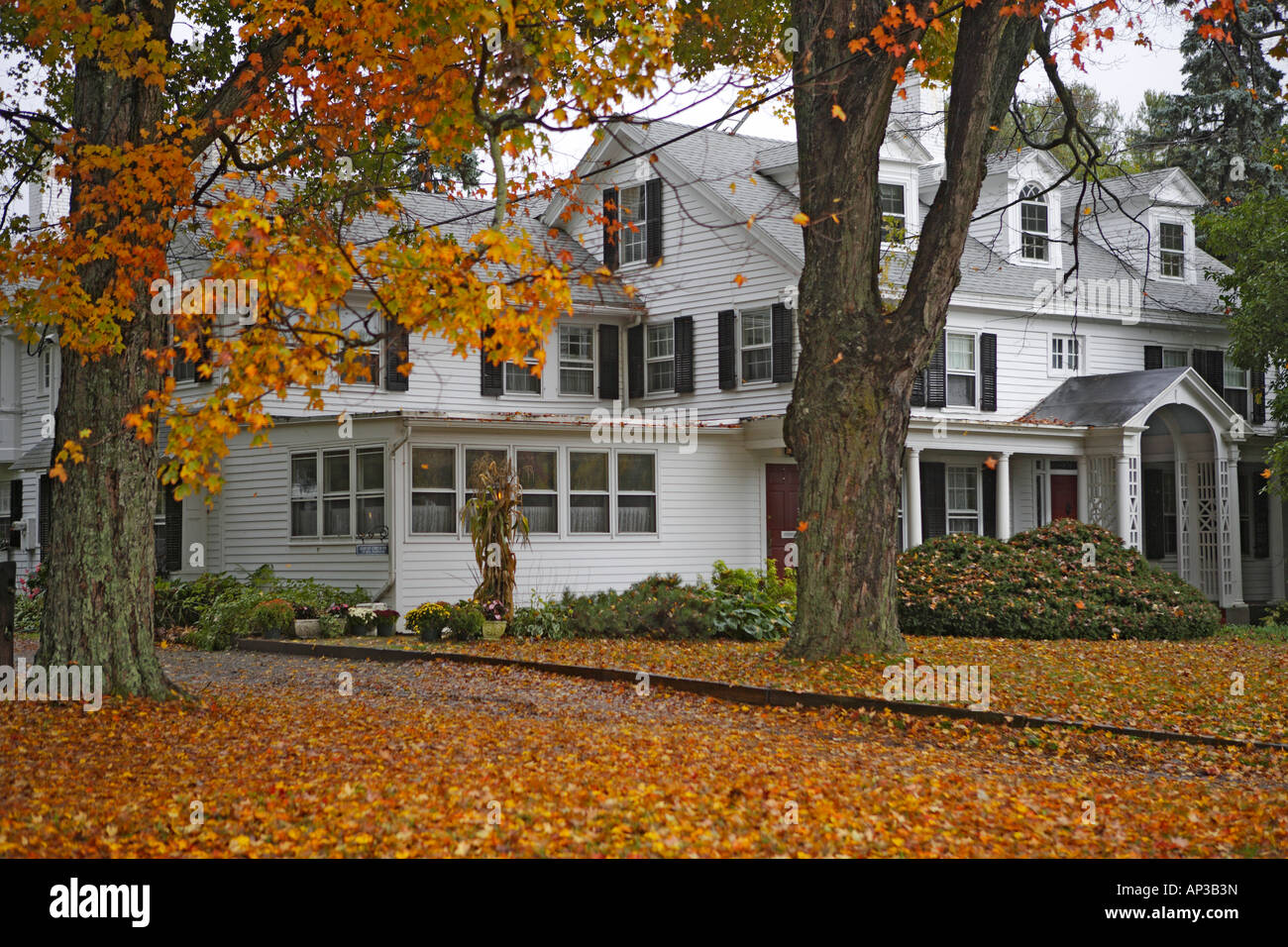 Inn great barrington massachusetts hi-res stock photography and images ...