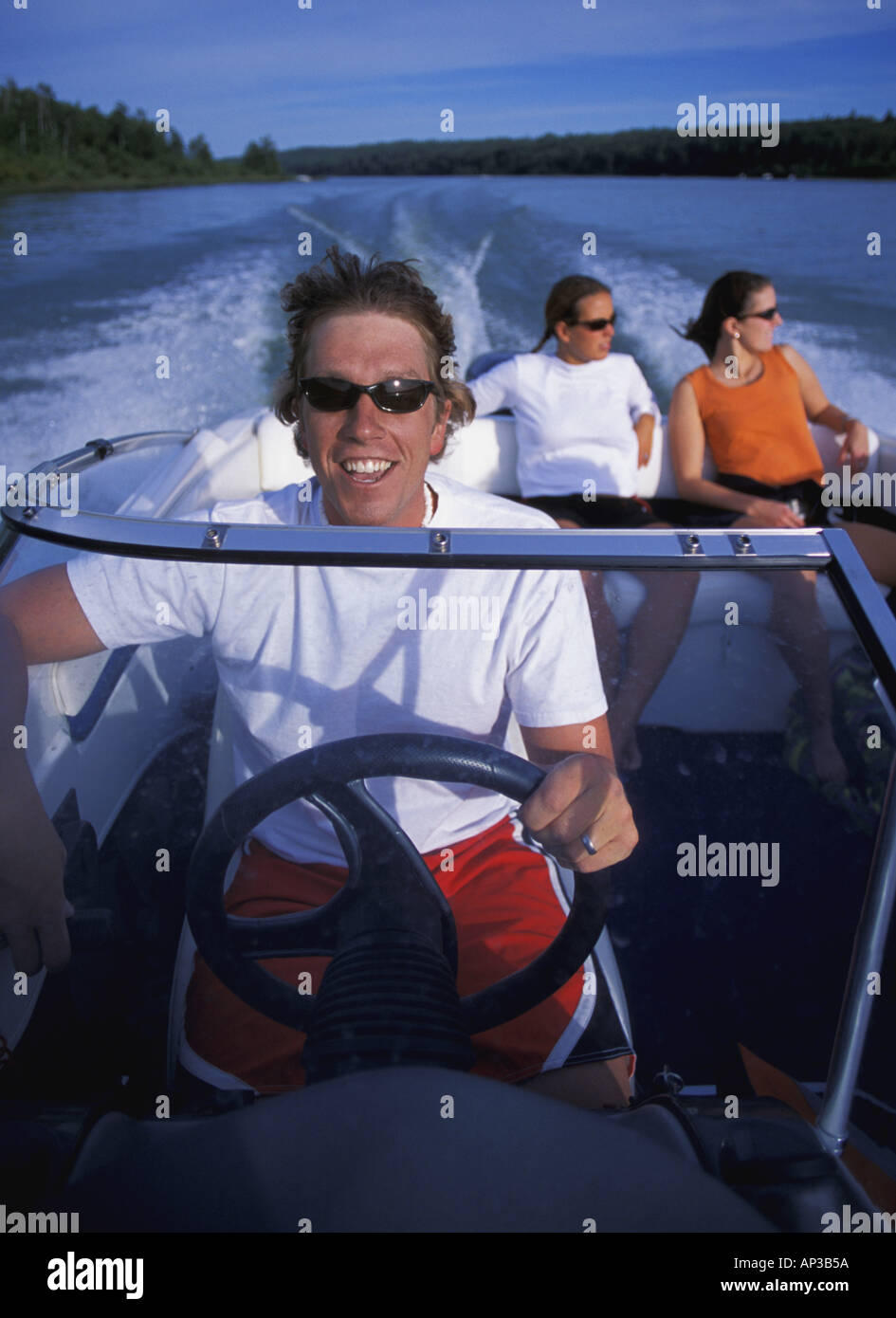 Man speedboat hi-res stock photography and images - Alamy