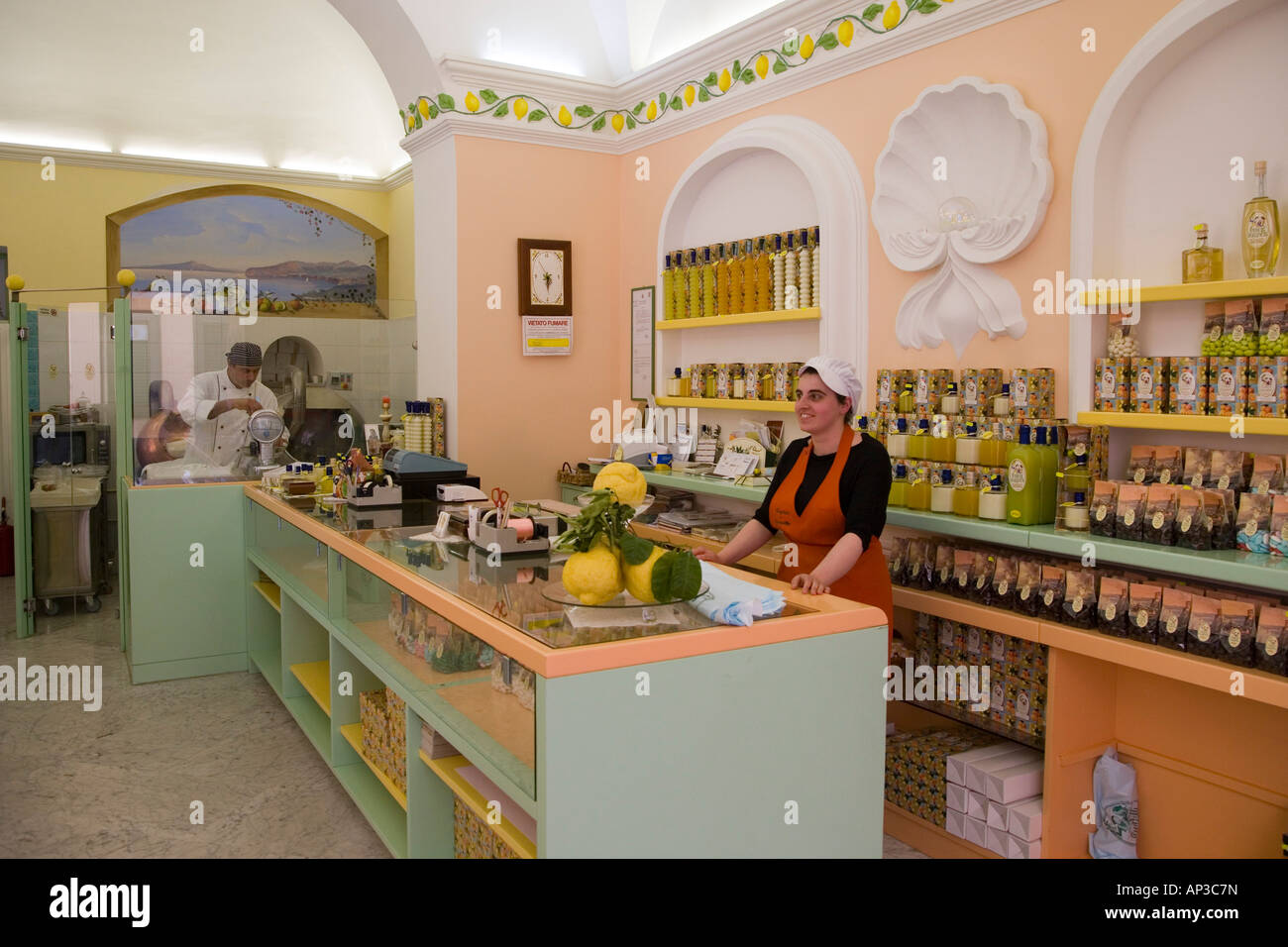 Fabrica Confetti Agrometti di Sorrento Candy Factory Store, Sorrento ...