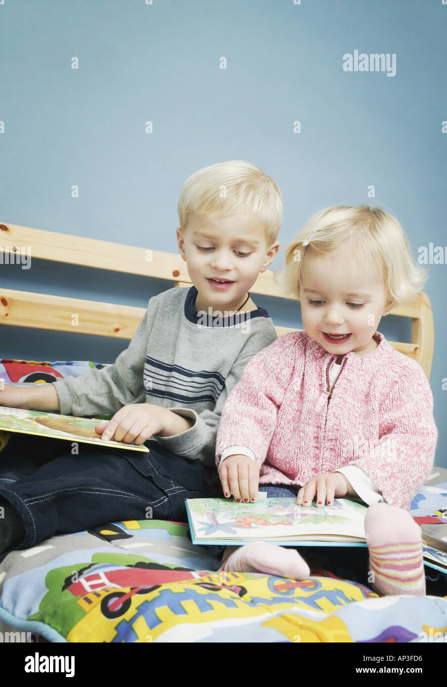 Show and tell children hi-res stock photography and images - Alamy
