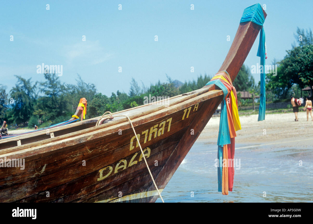 Thai long tailed boat Stock Photo - Alamy