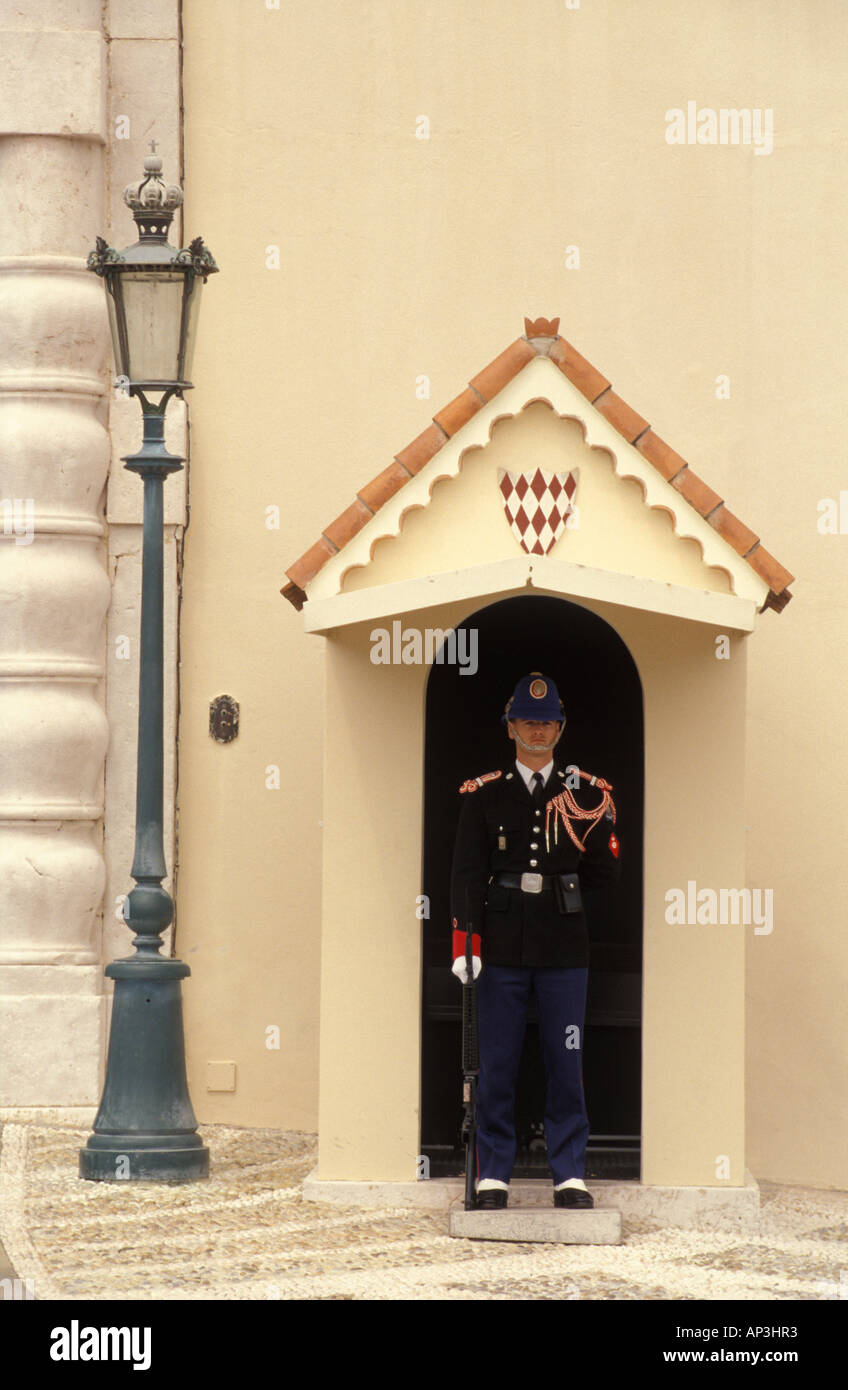 Monaco, Cote d'Azur, Prince's Palace guard Stock Photo - Alamy