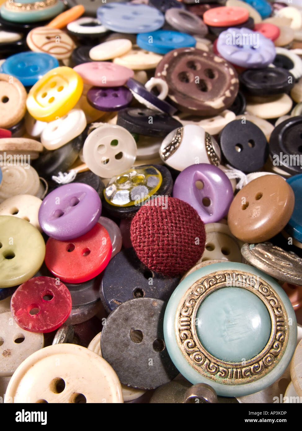 Pile of old and used clothes buttons Stock Photo - Alamy