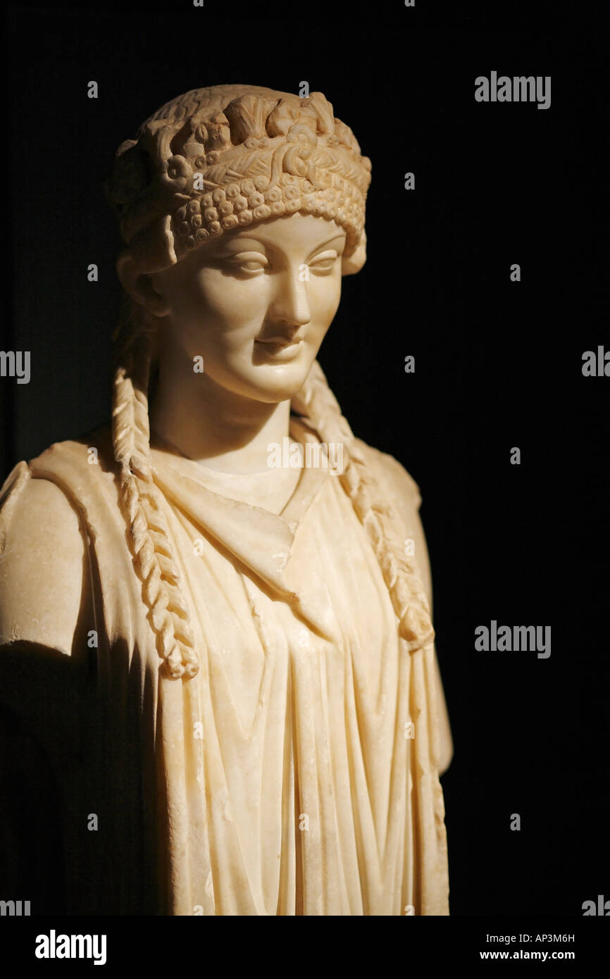 Herm Statue High Resolution Stock Photography and Images - Alamy