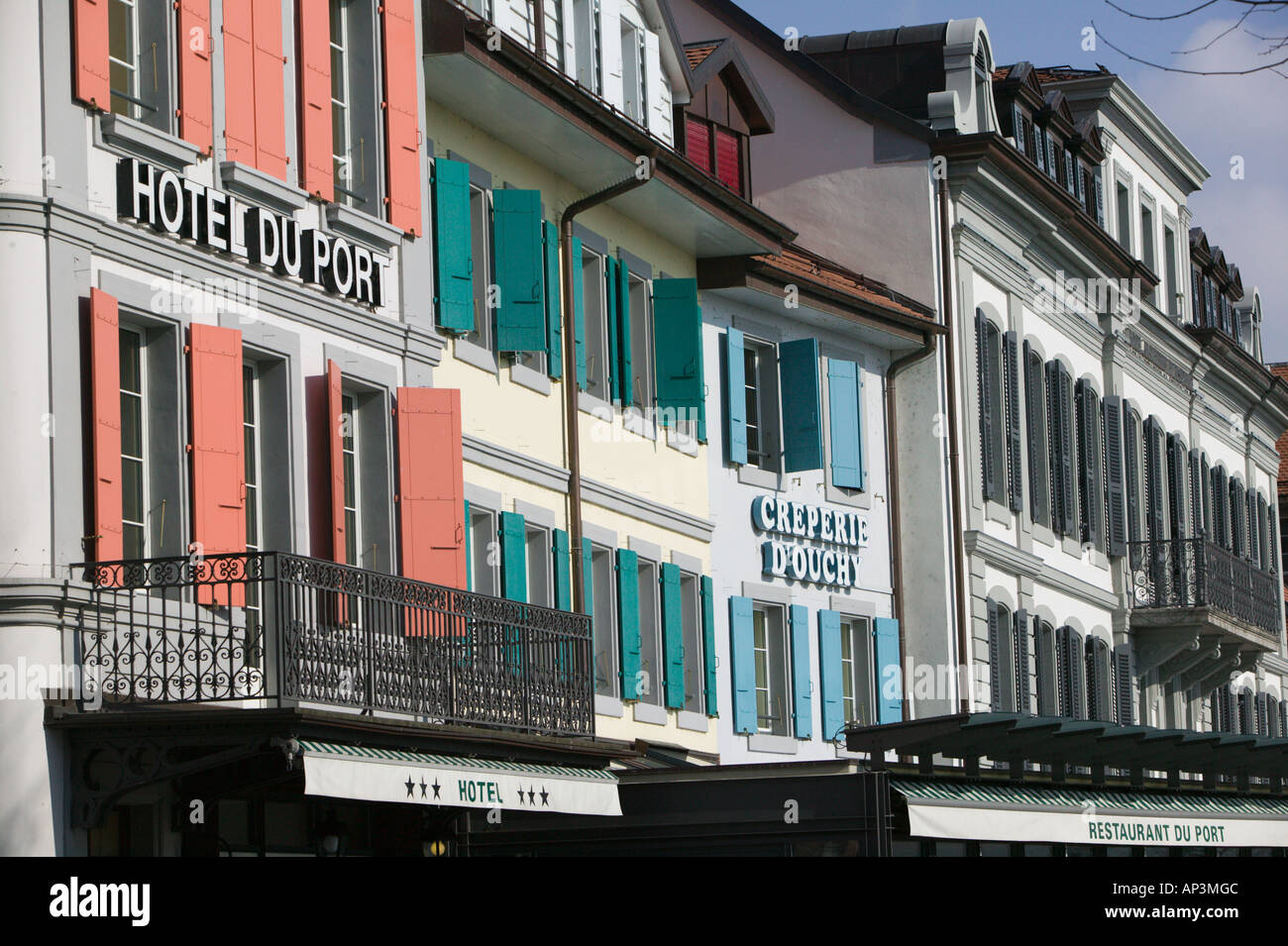 SWITZERLAND, (Vaud), LAUSANNE (OUCHY): View of the town of OUCHY Shore ...