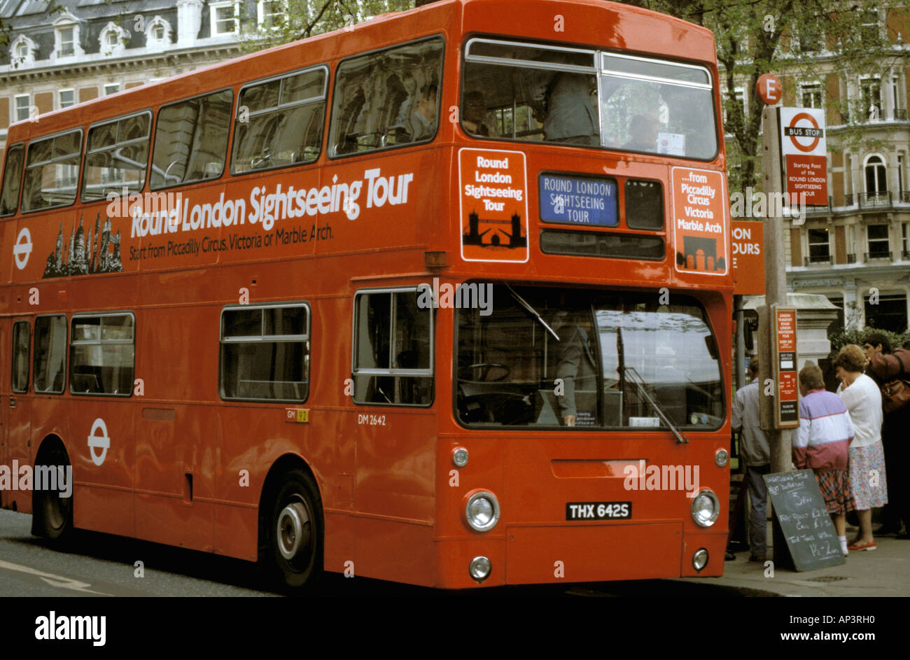 Europe, England, London. Double decker sightseeing bus Stock Photo - Alamy