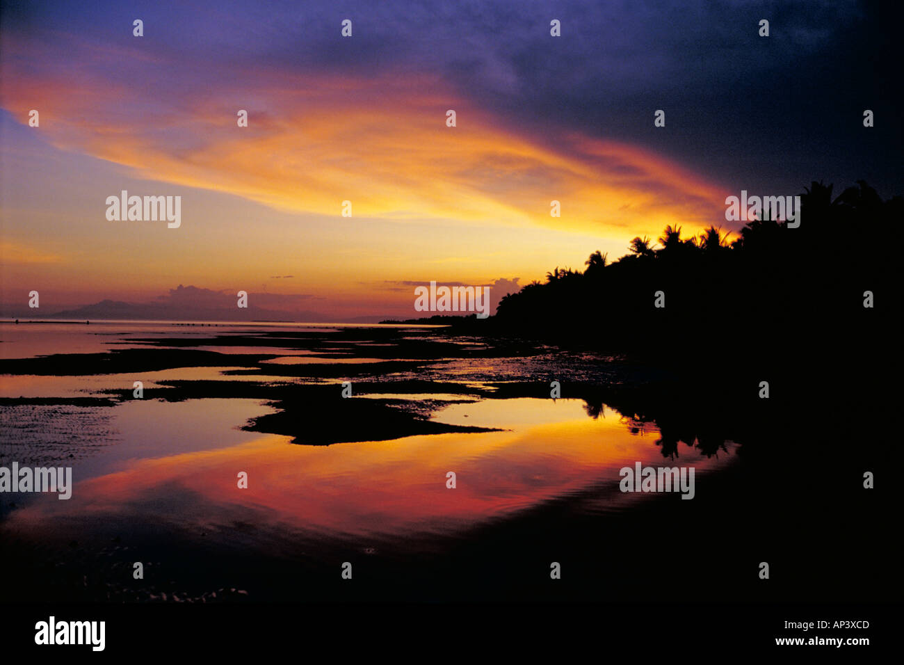 Pretty sunset in bohol philippines hi-res stock photography and images ...