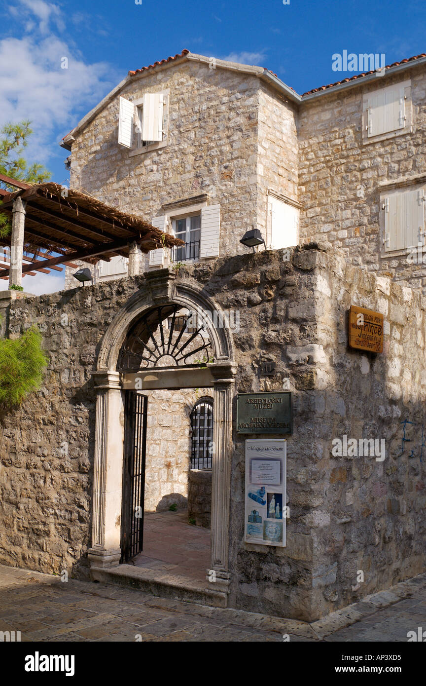 Museum of budva hi-res stock photography and images - Alamy