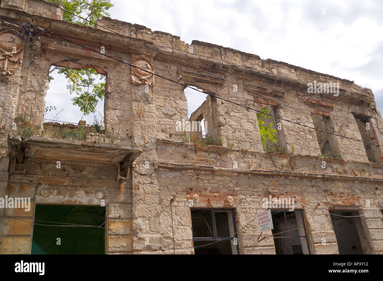 War damaged building Mostar Bosnia Hercegovina Stock Photo - Alamy