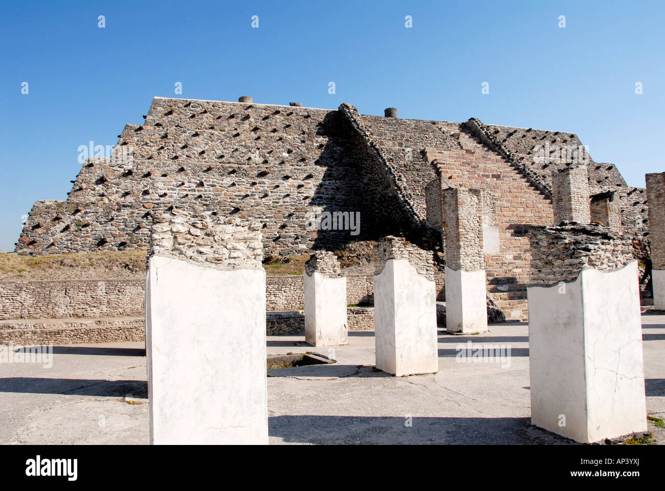 Tula pyramid hi-res stock photography and images - Alamy