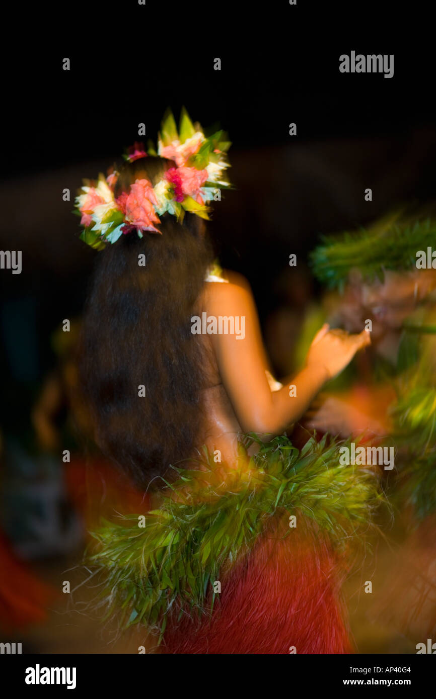 Traditional Polynesian Tamure Dance, Tiki Village, Moorea Island ...