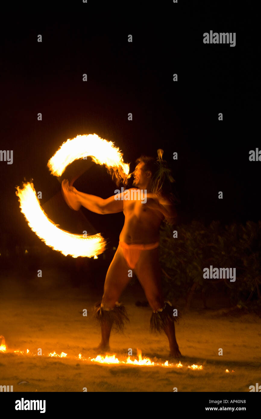 Polynesian Fire Dance Show, Bora Bora Nui Resort & Spa, Bora Bora ...