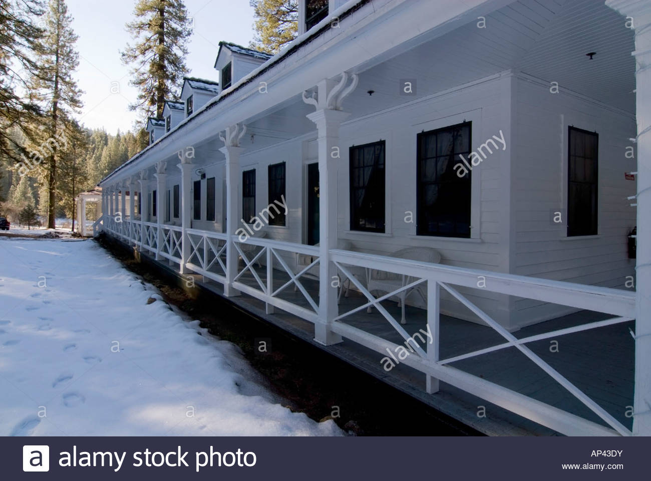 Victorian Style Cottage Stock Photos & Victorian Style Cottage Stock ...