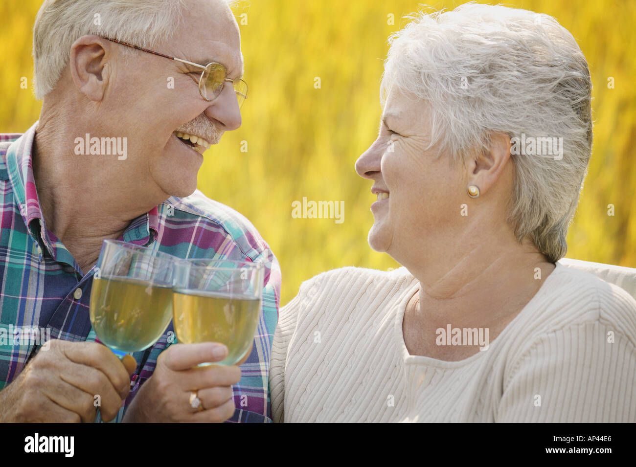 Couples special moment hi-res stock photography and images - Alamy