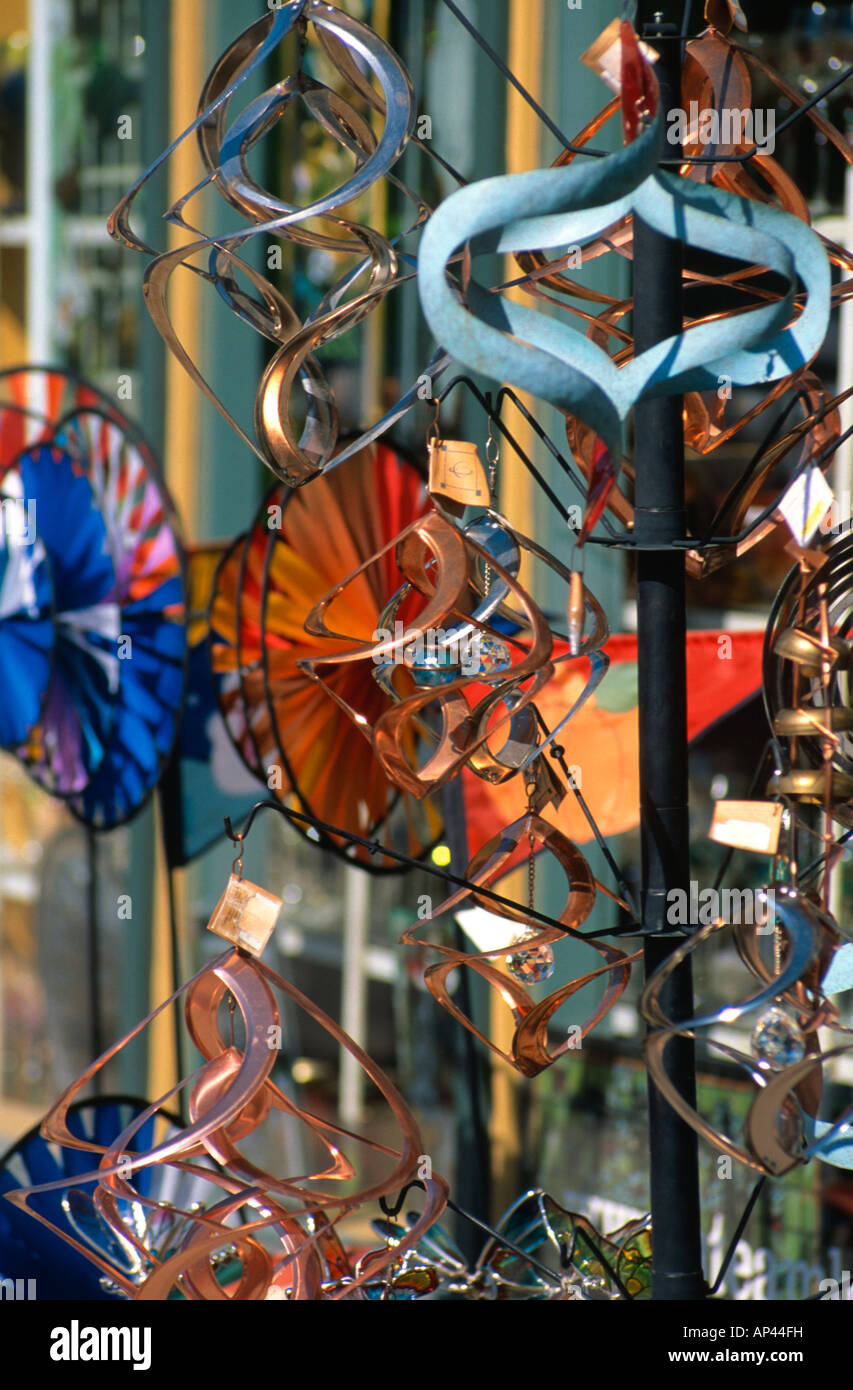 Art store gallery graphic hi-res stock photography and images - Alamy