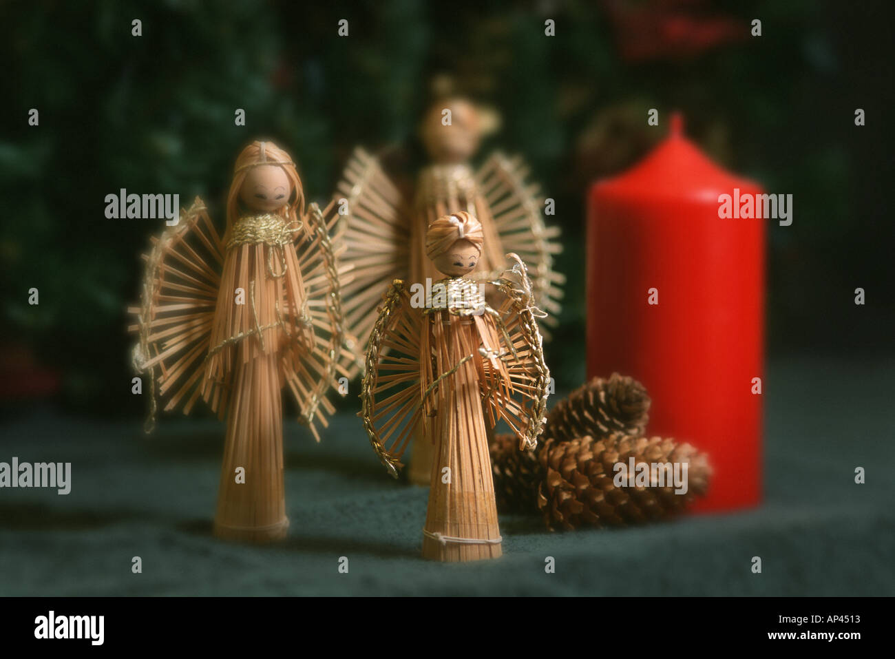 Wicker angel hi-res stock photography and images - Alamy