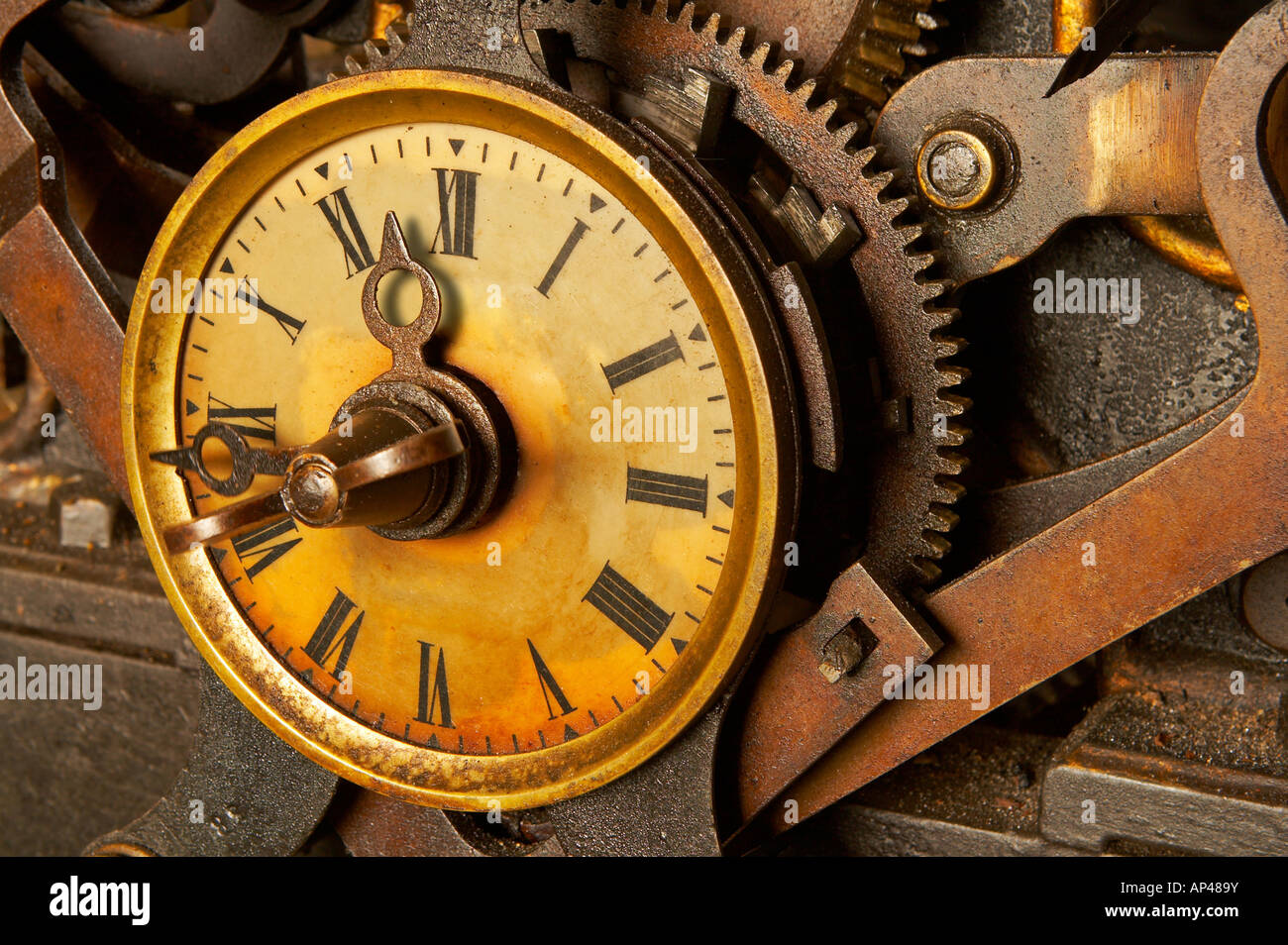 The machinery of old and dirty clock Shallow DOF Stock Photo - Alamy